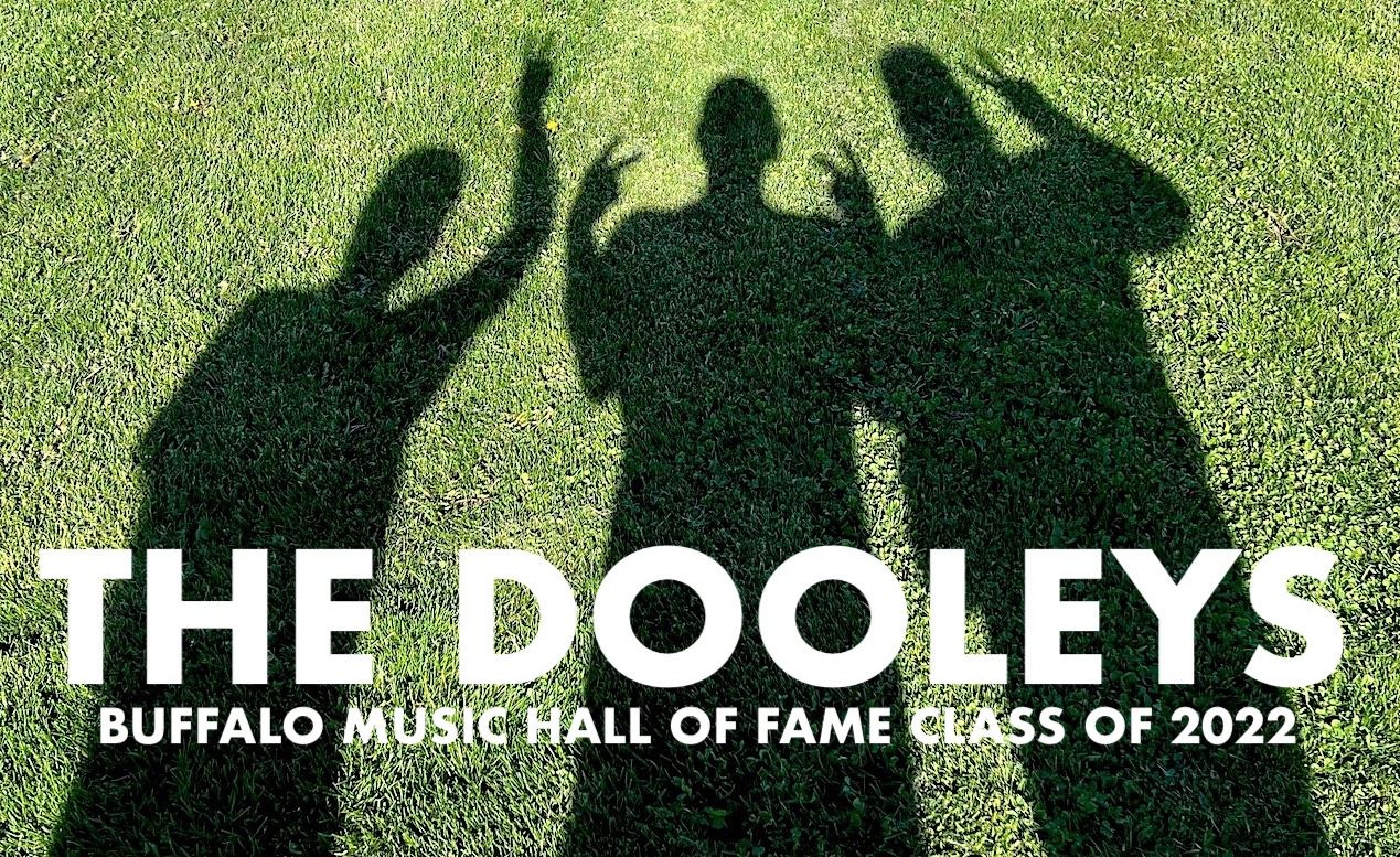 Photos – The Dooleys